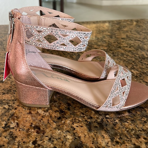 Nina | Shoes | Nwt Nina Brand Girls Rhinestone Dress Sandal With Mini ...